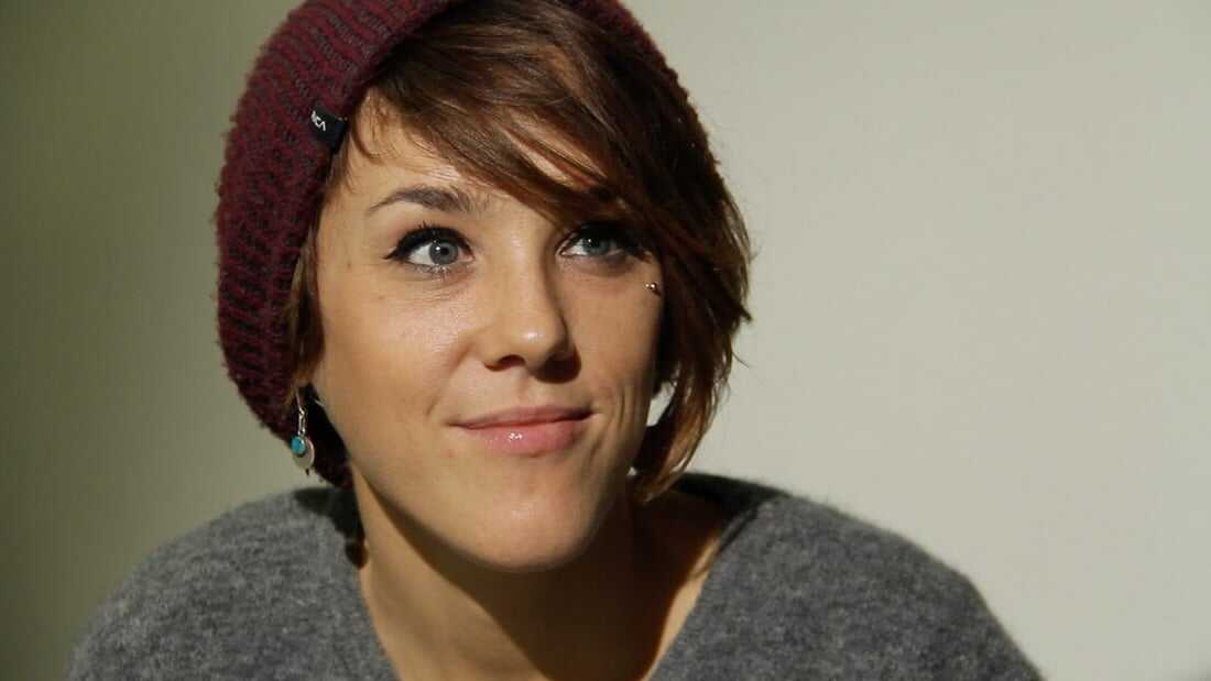 Top 48 Most Popular French Singers