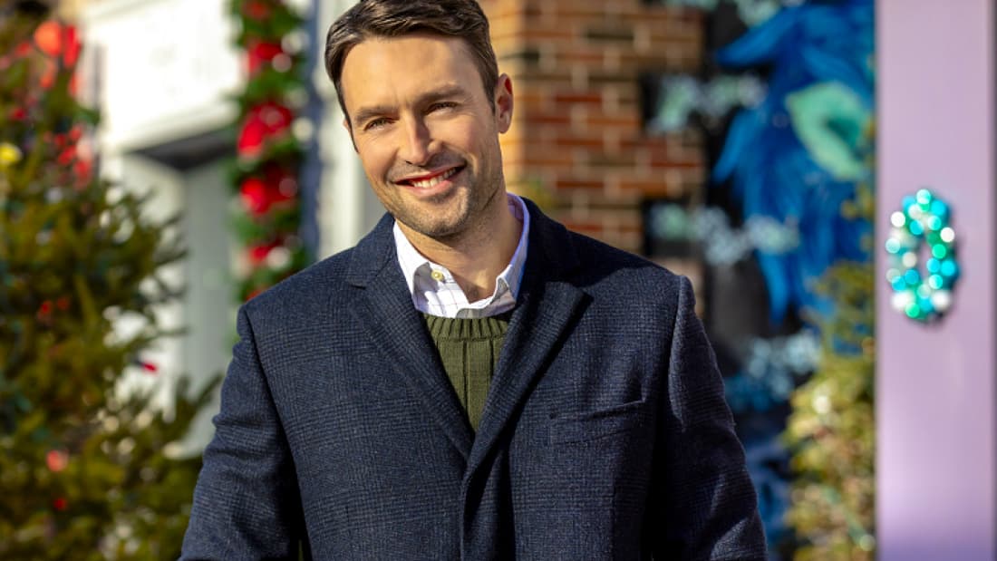 Top 50 Most Popular Hallmark Actors [2024]